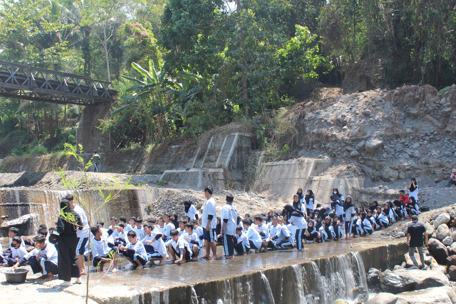 MAN 3 Sleman dan PBI UII Kembali Sukseskan Mayoga Super English Day ...