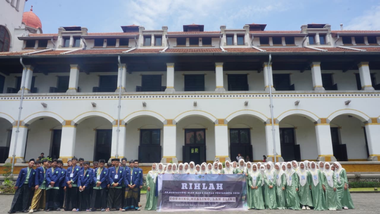 Santri PPMU MAN 3 Sleman Kunjungi Lawang Sewu, Belajar Sejarah dan ...